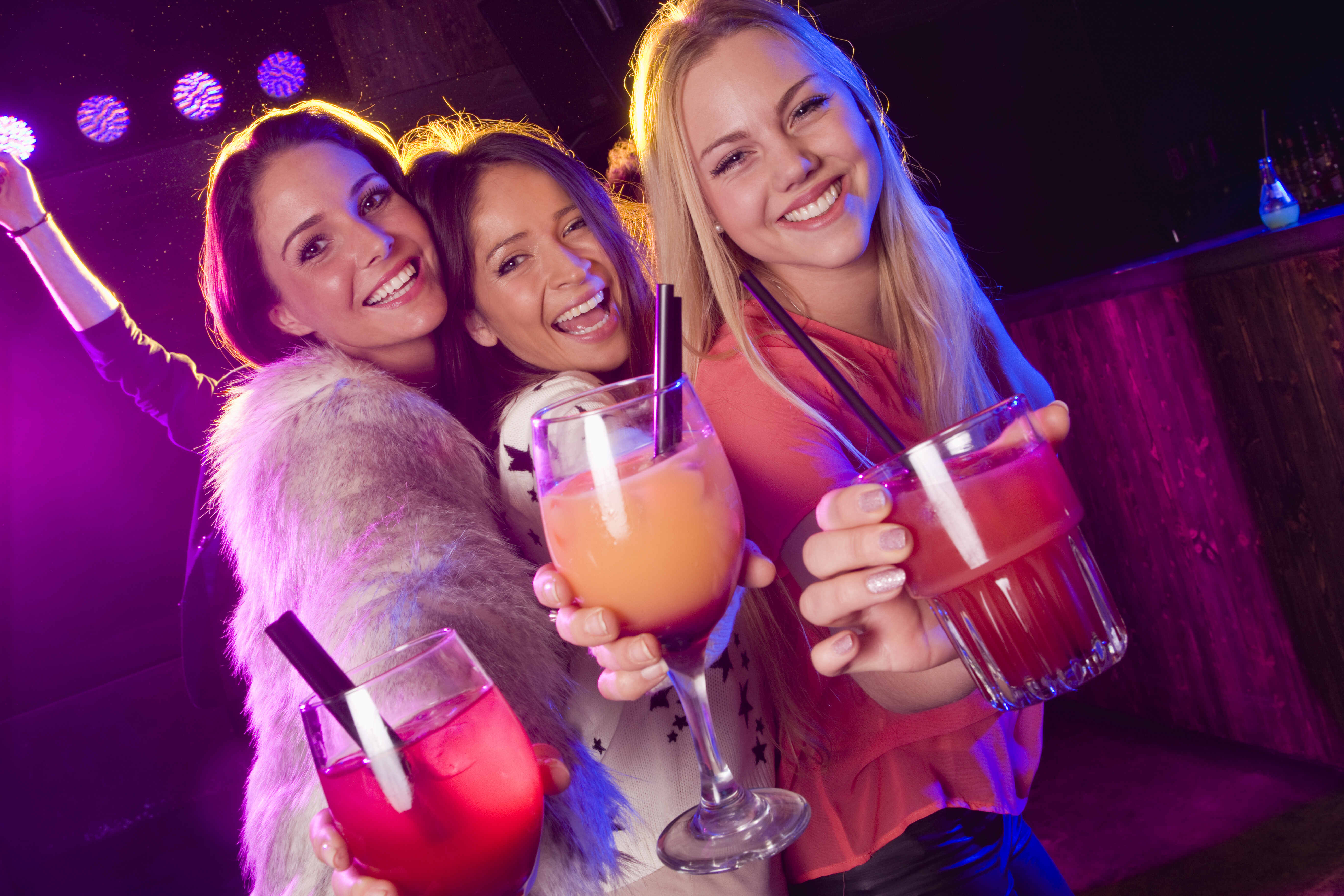 Dubai's ladies nights: the best & most-happening!
