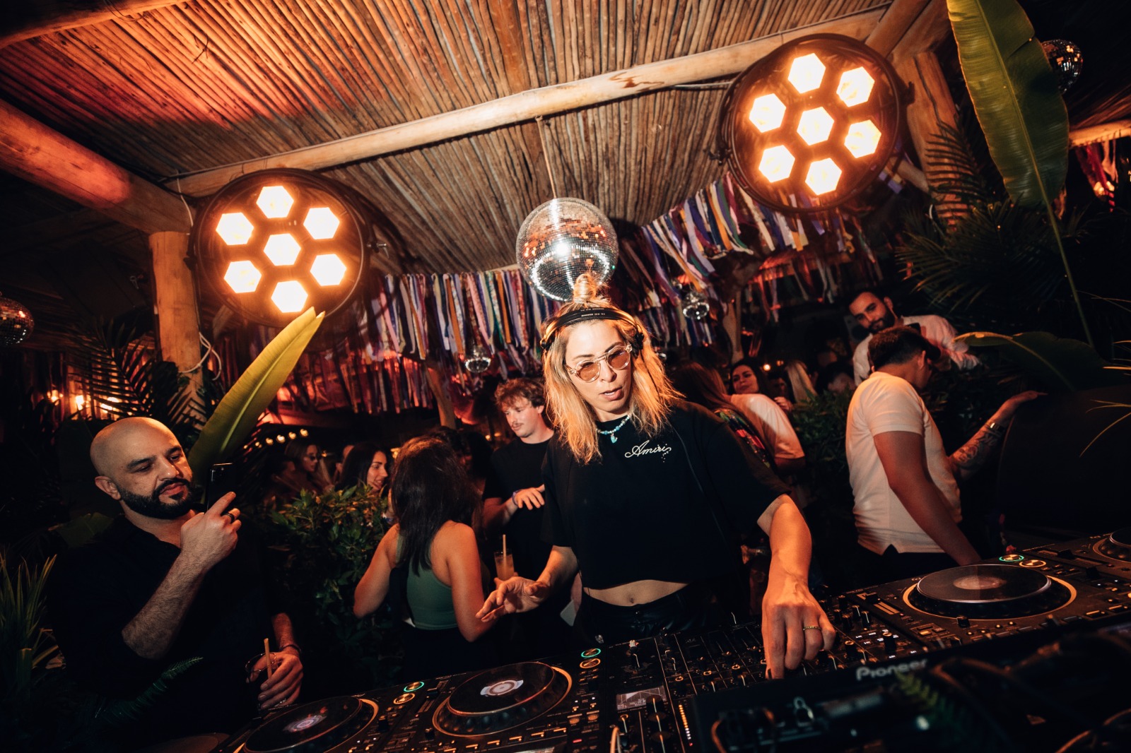 The return of Blond:ish - A one of a kind night at Surf Club