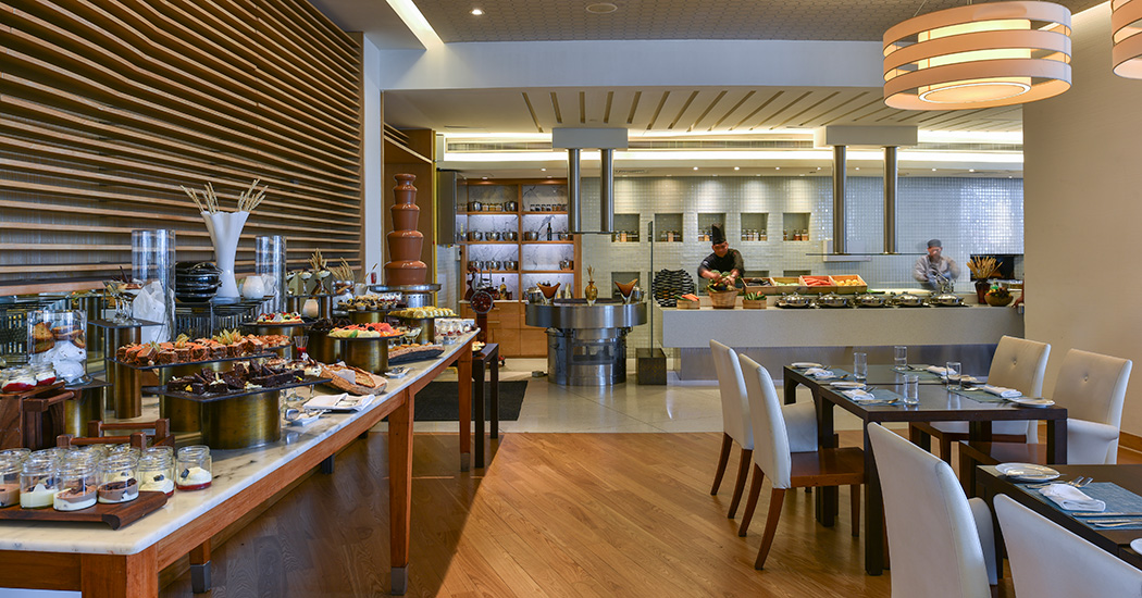 Azur All day dining | Venue